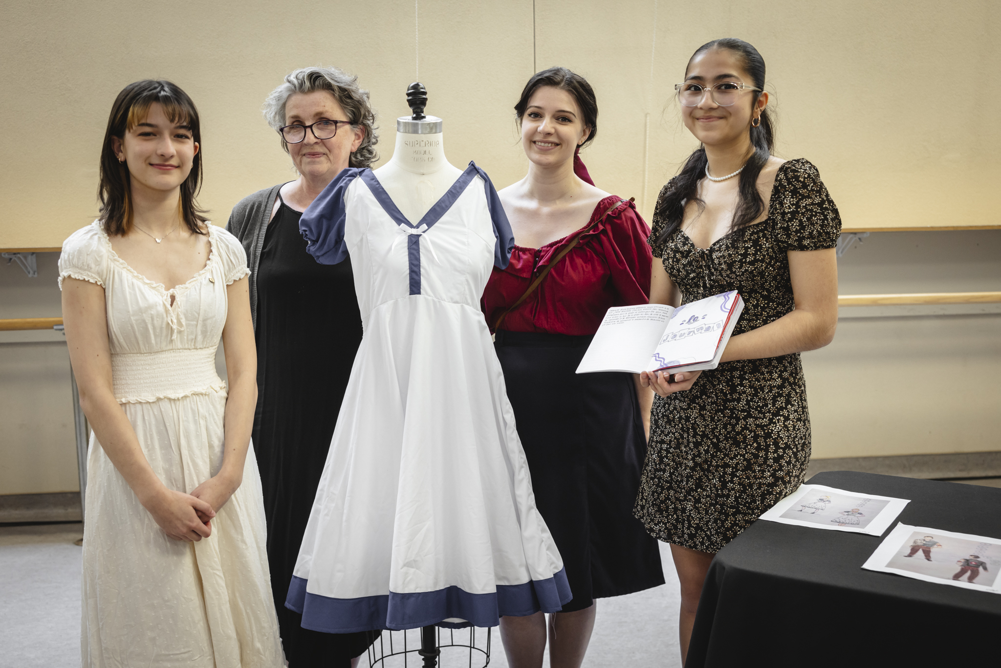 LE PROJET DES CURIOSITÉS - Le Théâtre du Trident